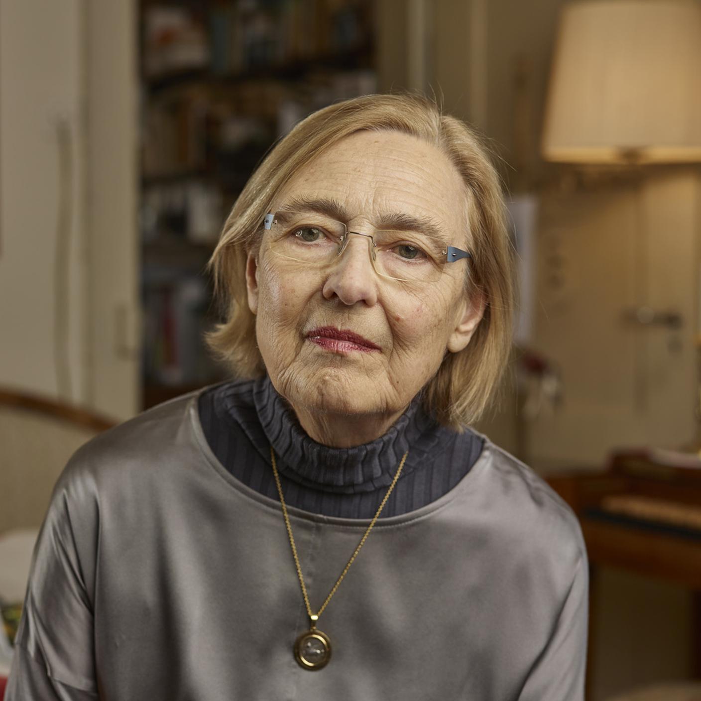 SEIDISERA DEL 16.11.2023: In ricordo di Anna Felder - RSI ...