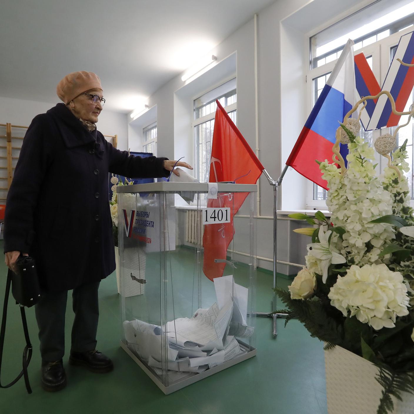 SEIDISERA del 15.03.2024: Russi alle urne - RSI Radiotelevisione svizzera SEIDISERA del 15.03.2024: Russi alle urne - RSI Radiotelevisione svizzera